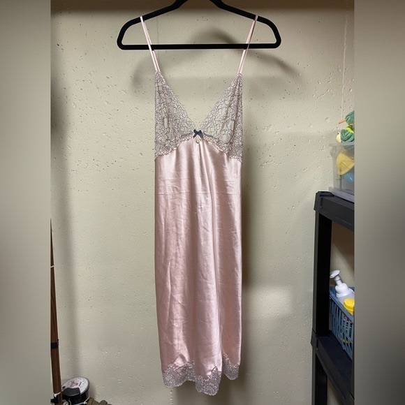 Victoria's Secret | Intimates & Sleepwear | Victorias Secret Pale Pink ...